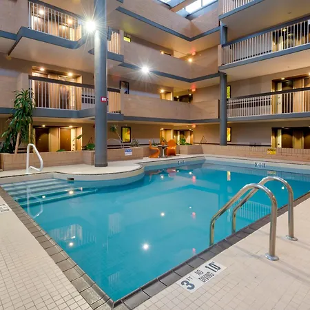Delta Hotels By Marriott Calgary Downtown • Canada